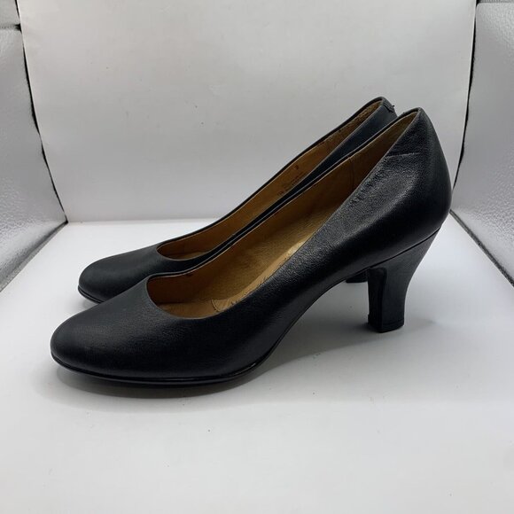 Sofft | Shoes | Sofft Womens Leather 3 Heels Slide On Black Pumps Size ...